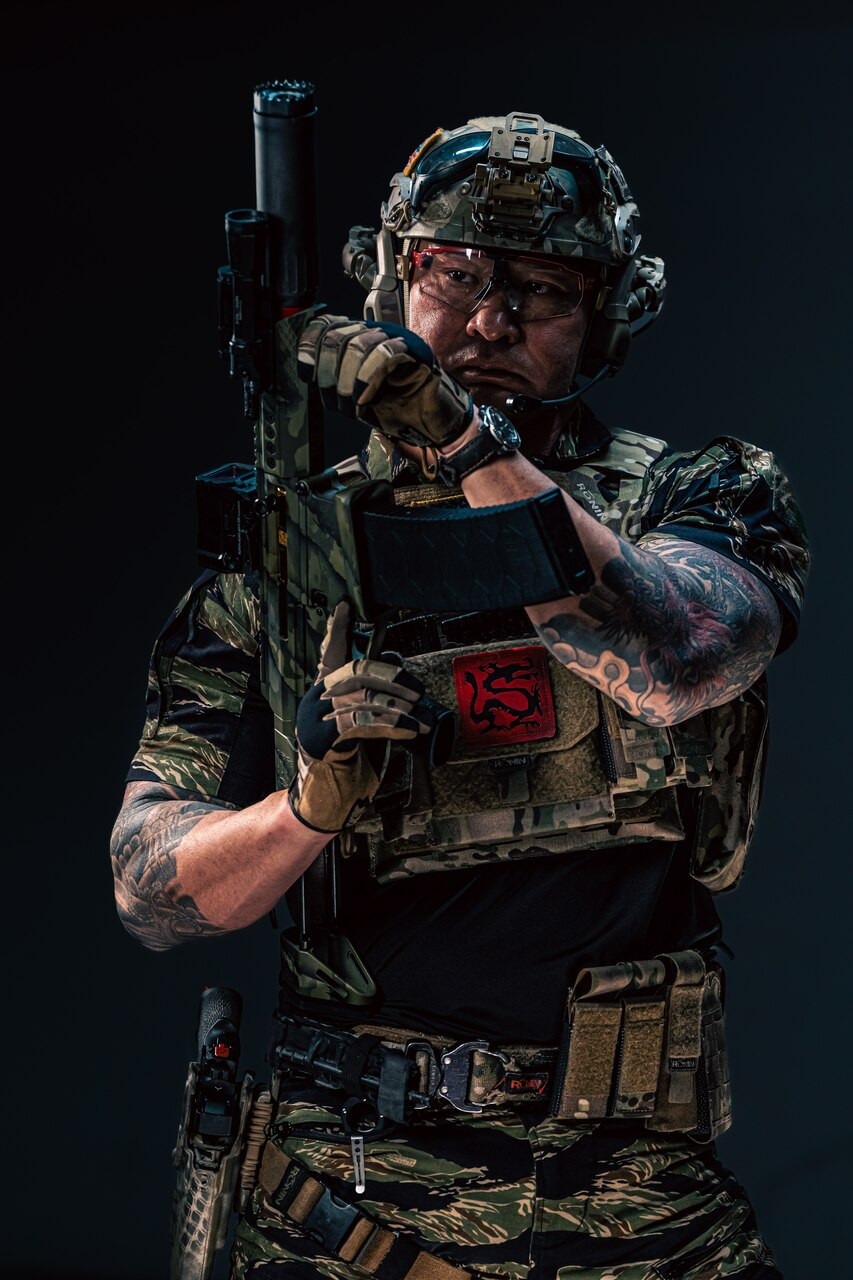 Genesis Arms RONIN GEN-12 (12 GA) 5" Barrel SBS W/ HUXWRX VENTUM 12K ...